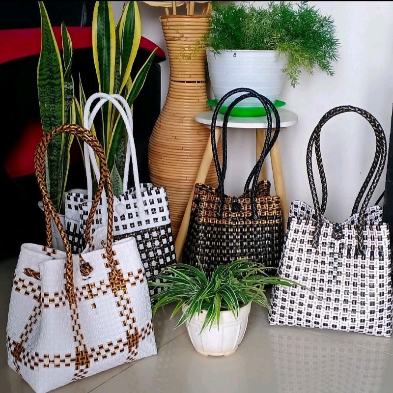 Jual Tas jali anyaman SIZE M/L/XL Tas wanita cantik/tas belanja/tas ...