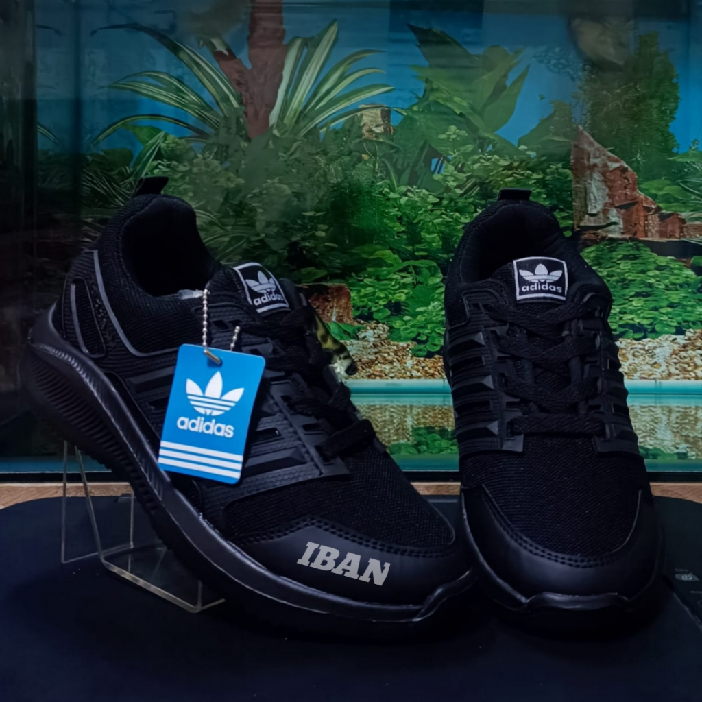 Jual PROMO!!! SEPATU SNEAKERS HITAM POLOS PRIA DAN WANITA ANAK ANAK ...