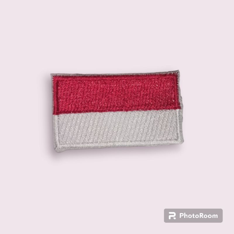 Jual BET BADGE BENDERA MERAH PUTIH UNTUK BAJU SEKOLAH LAMBANG BORDIR ...