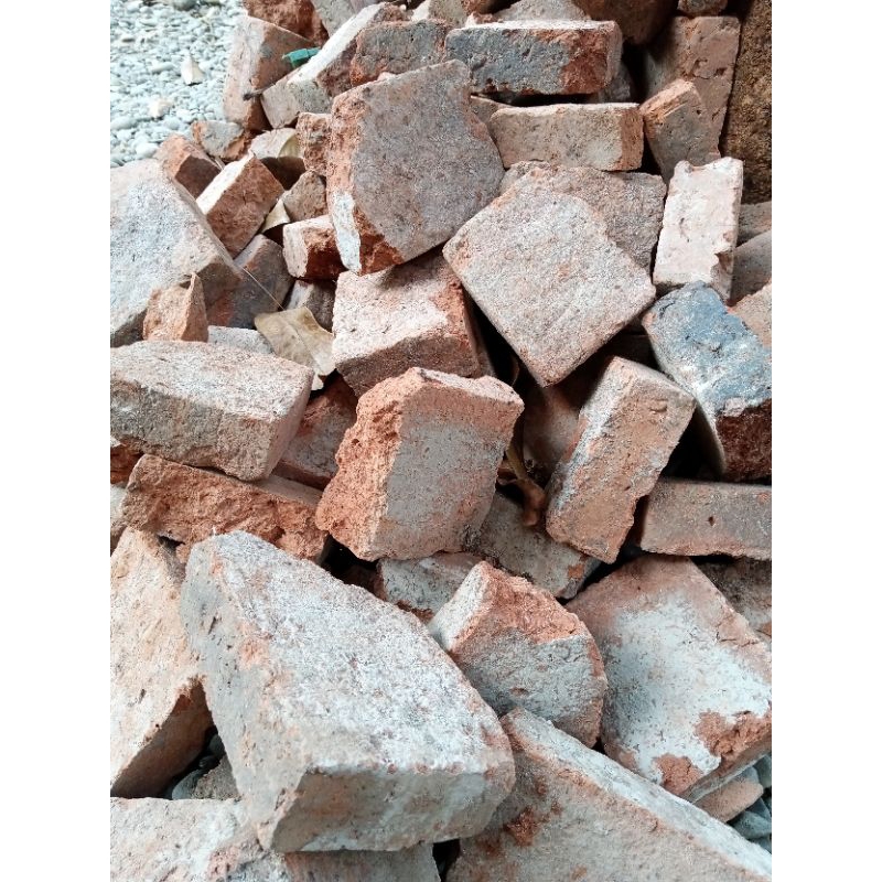 Jual PECAHAN BATU BATA 1 KILO | Shopee Indonesia