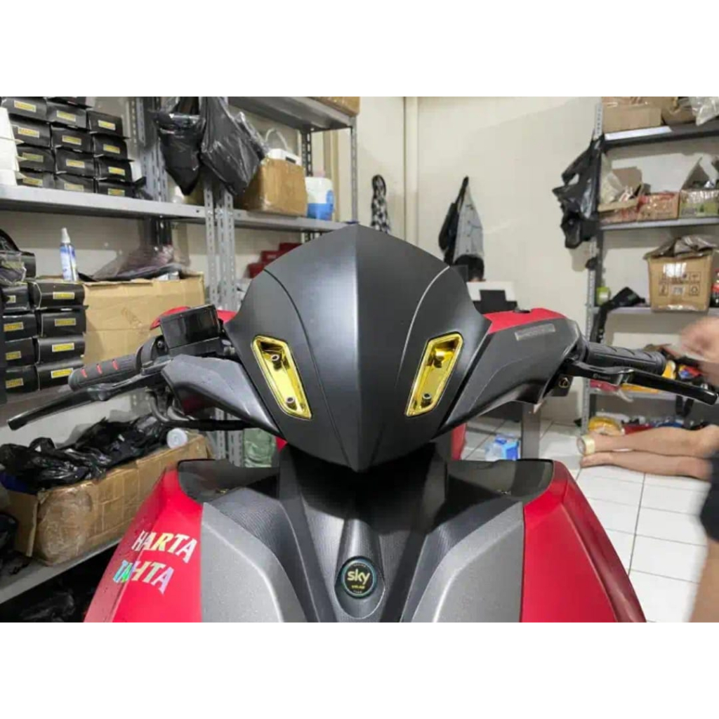 Jual Visor Aerox Yamaha Aerox Windshield orinal HITAM list | Shopee ...