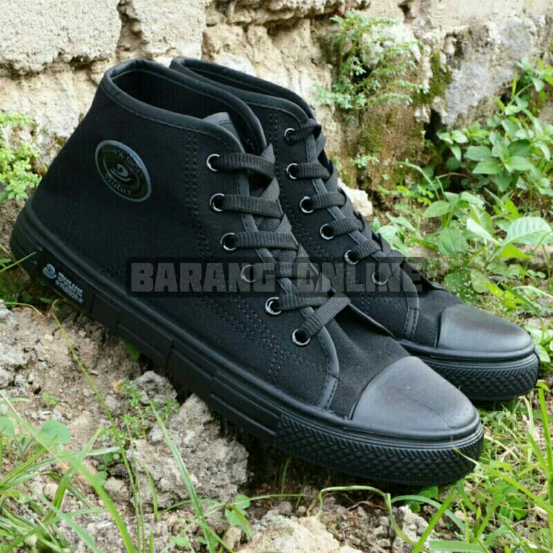 Jual sepatu sekolah hitam polos model tinggi warior | Shopee Indonesia