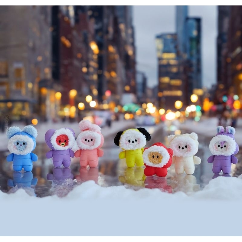 Jual OFFICIAL BT21 MINI MININI WINTER DOLL BAG CHARM POUCH EDITION | Shopee Indonesia