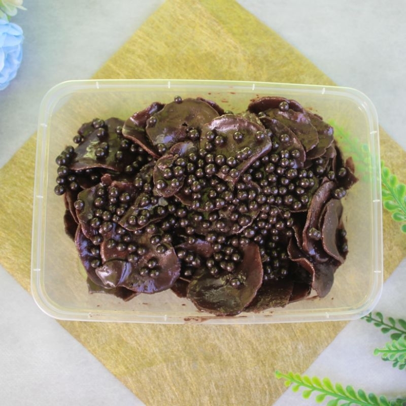 Jual Keripik Pisang Coklat Lumer Topping Crispy Ball - Banana Chips ...