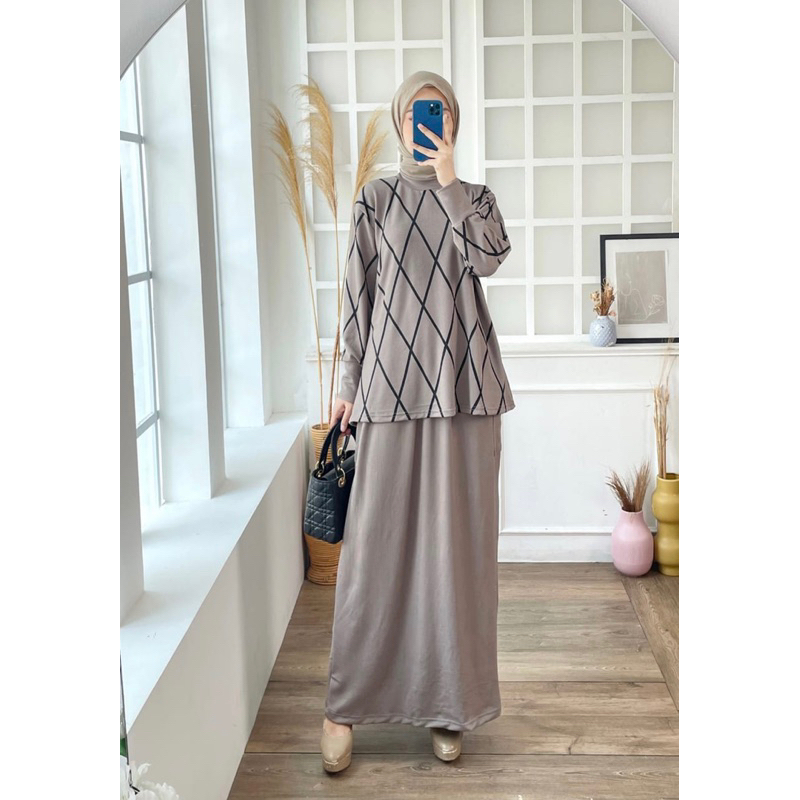 Jual SET ROK RAJUT KNIT MOTIF STELAN ROK KANTONG SABLON SHARON JUMBO ...