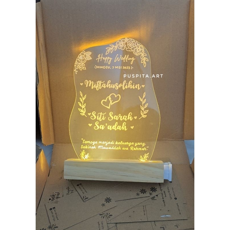 Jual AKRILIK CUSTOM TULISAN A5 / KADO AKRILIK / KADO WISUDA / KADO ...