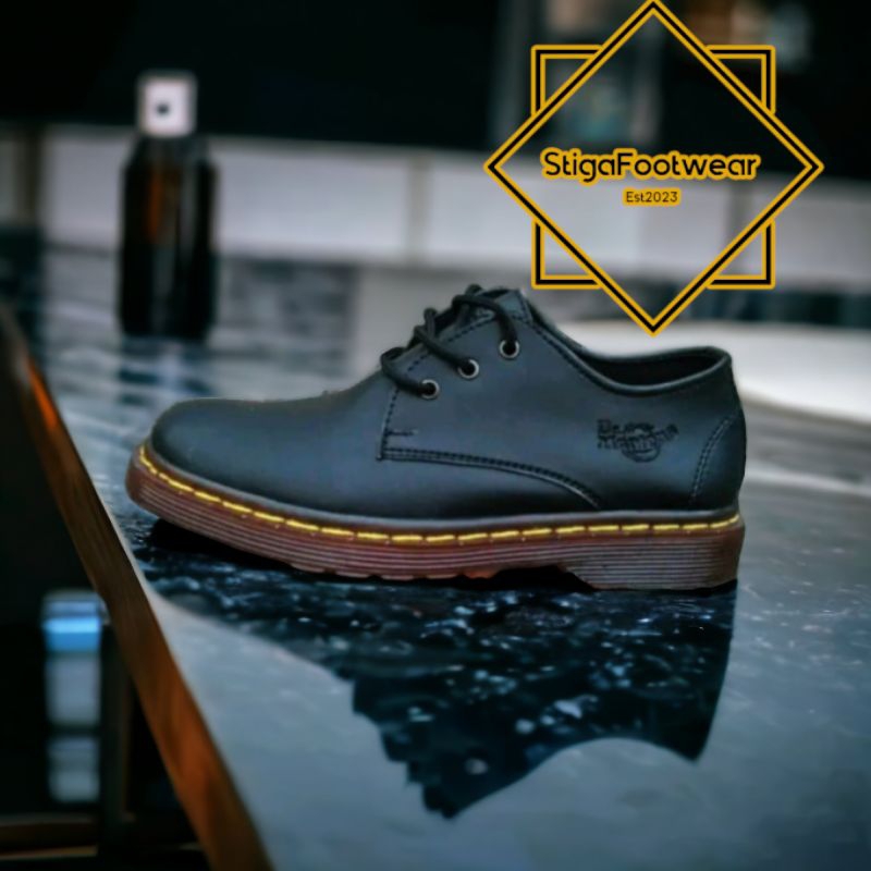 Jual Sepatu Low Boots dr martens Work Dockmar Pria dan Wanita (Unisex ...