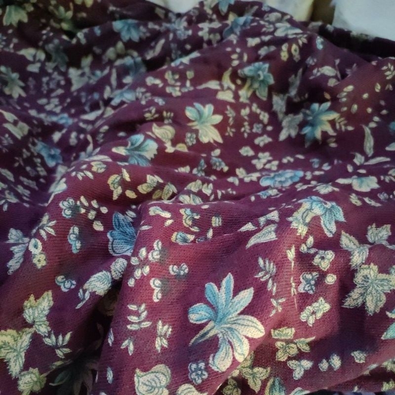 Jual KAIN KILOAN KAOS PRINTING TEBAL BUNGA MARUN | Shopee Indonesia