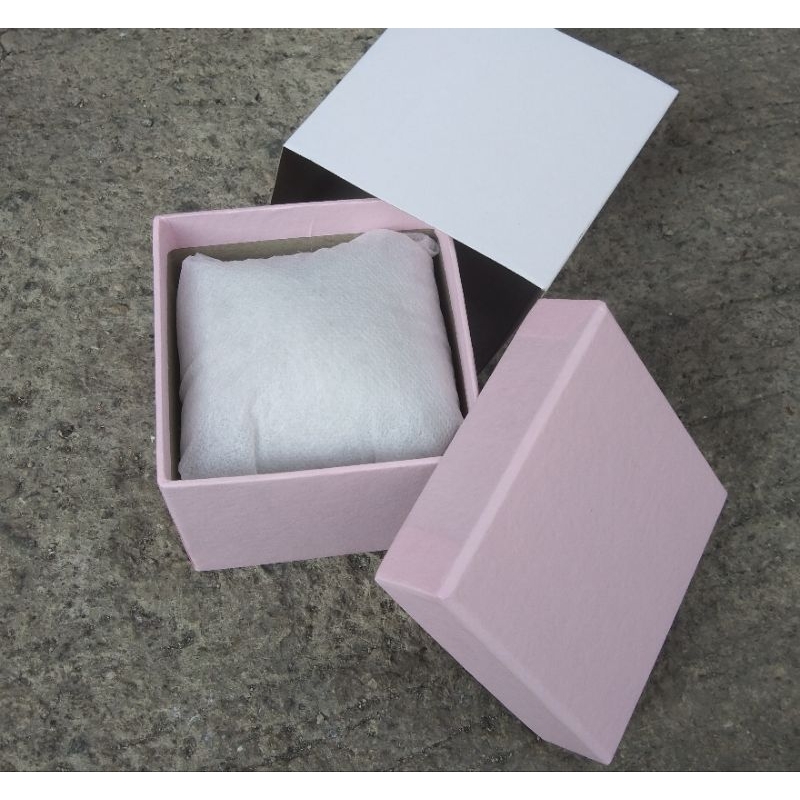 Jual box slop box jam tangan simpel harga merakyat | Shopee Indonesia