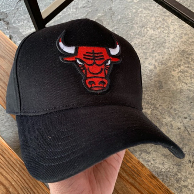 Jual Topi Banteng Chicago Bulls Logo Bordir Merah | Shopee Indonesia