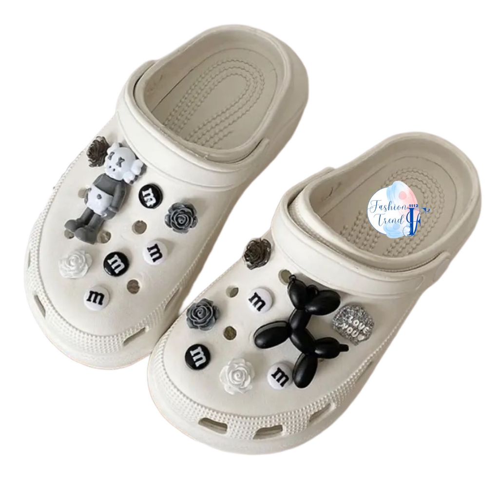 Jual Jibbitz crocs hiasan sendal karakter kaws dan mawar | Shopee Indonesia