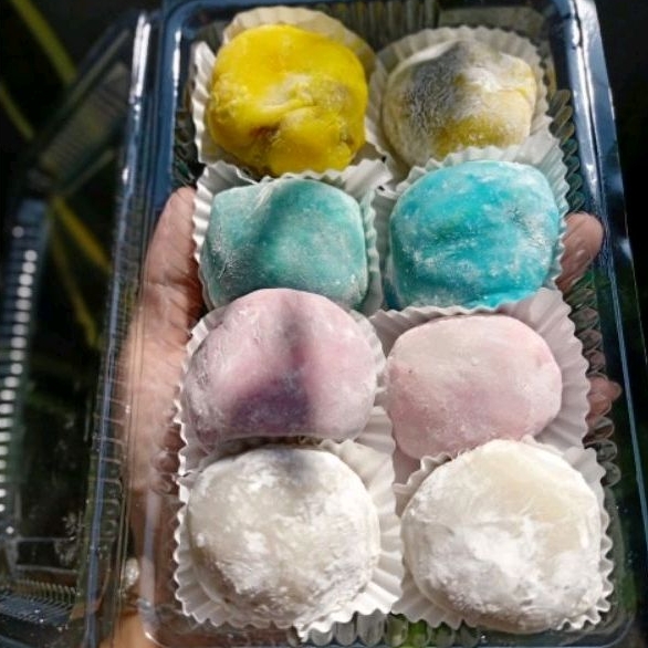 Jual Mochi Isi 8 Enak Fresh Isi Kacang Tanah Wijen Coklat Keju Kue Moci ...