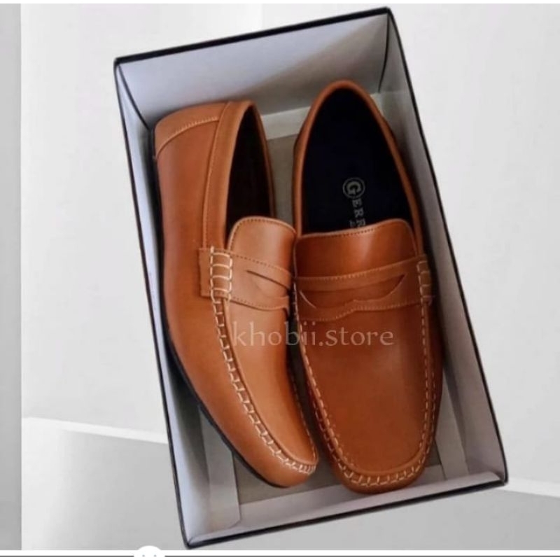 Jual SEPATU PRIA SLIP ON / SEPATU KASUAL / SEPATU LOAFER FORMAL sepatu ...
