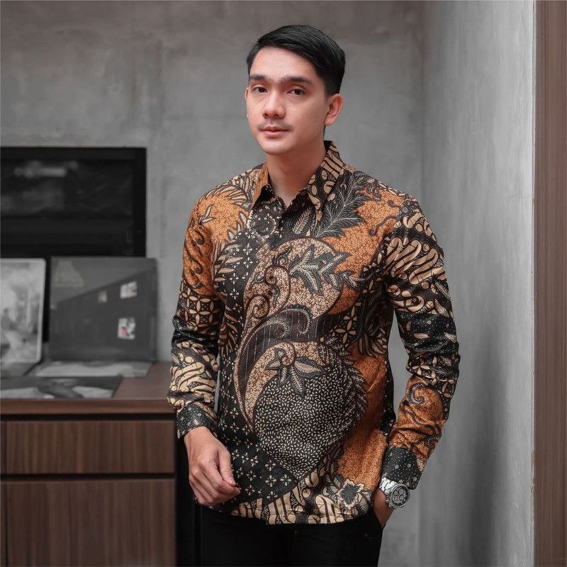Jual Batik Pria Lengan Panjang BATIK AZMIL HRB026 motif KERATONAN Kode ...