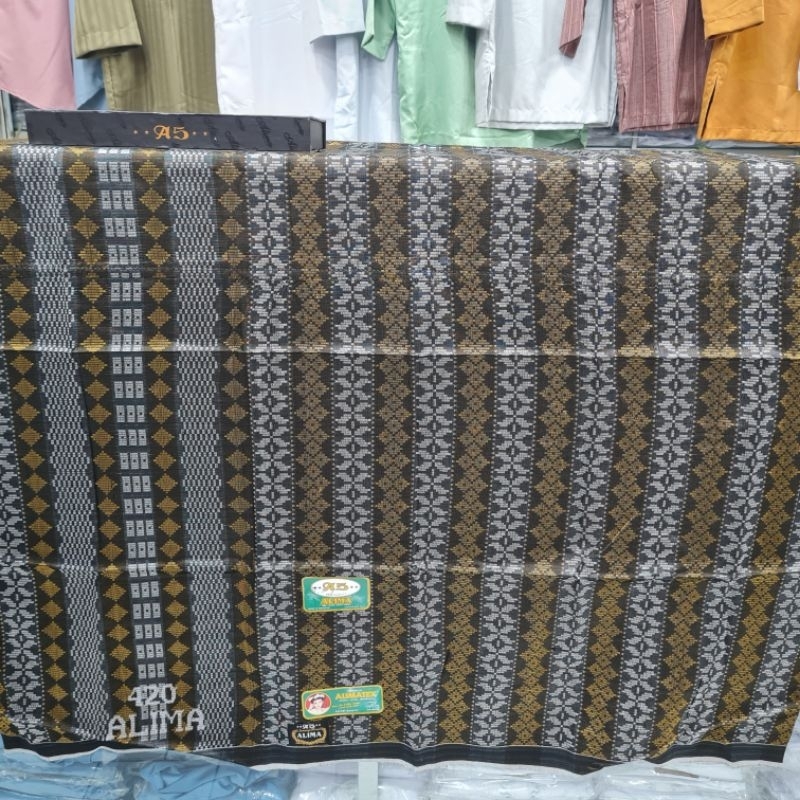 Jual Sarung Tenun Alima Sutera Full Model Songket Gunung Fantasi ...