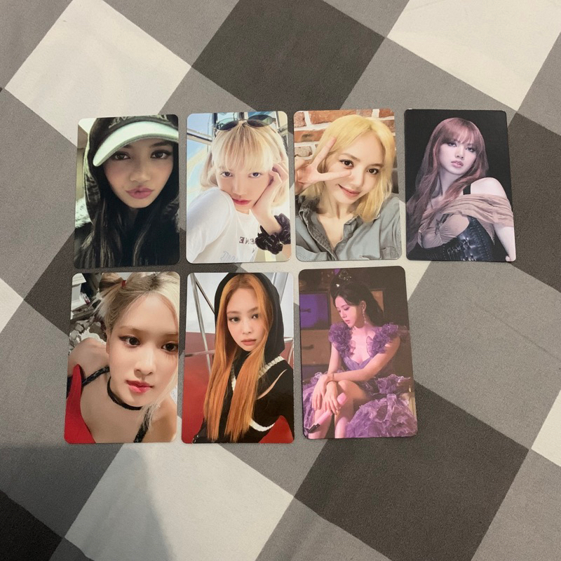 Jual PHOTOCARD JISOO JENNIE ROSÉ LISA 0327 BORN PINK | Shopee Indonesia
