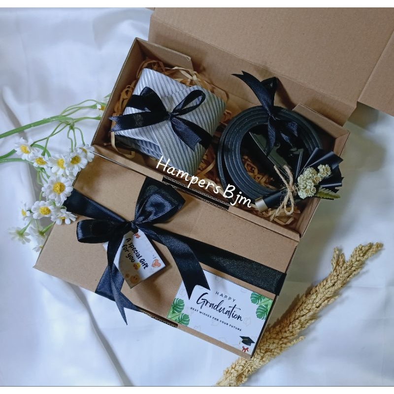 Jual Hampers Gift Box Cowok Wisuda | Hampers Bapak Kantoran | Hampers ...