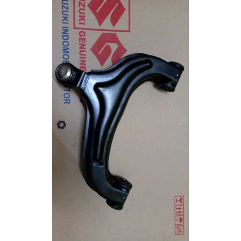Jual Arm Belakang / Lower Arm Rear suzuki Vitara Escudo Sidekick ...