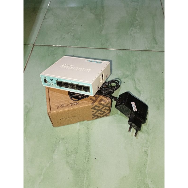Jual Mikrotik RB750gr3 rb 750gr3 gr3 bekas mulus normal lengkap ...