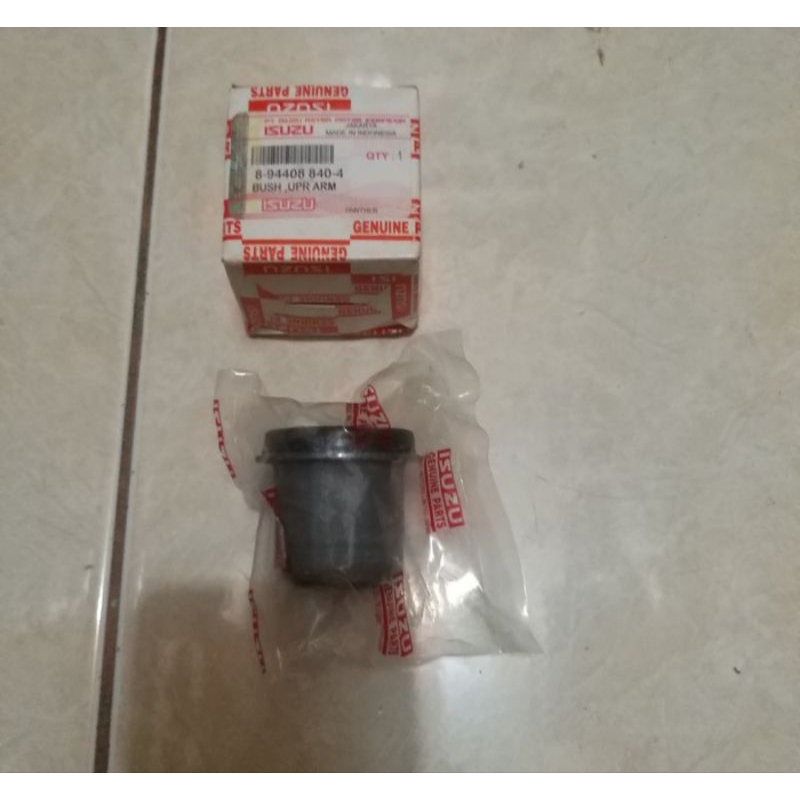 Jual Bushing upper atas atau bushing sayap atas isuzu panther | Shopee ...