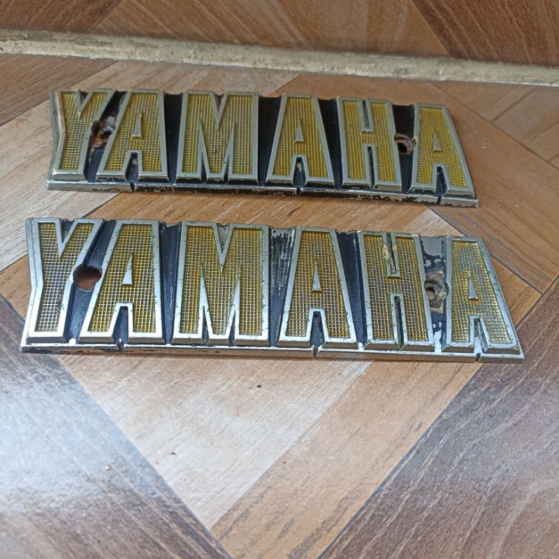 Jual logo tangki emblem 1V1 Yamaha Rx 100 rx125 rxk 135 Original ...