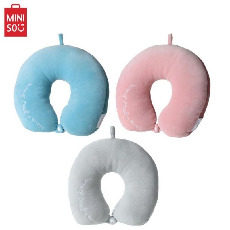 Jual Miniso Classic Dual Color Neck pillow/Bantal leher miniso | Shopee ...