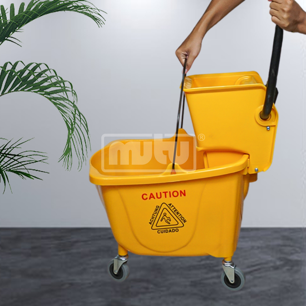 Jual MUTU Alat Peras Pel Single Bucket Cleaning Mop Wringer Press ...