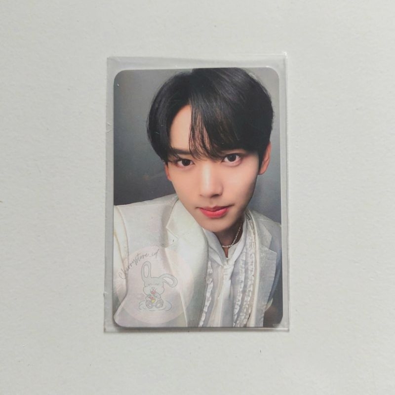 Jual PC PHOTOCARD HAN YUJIN ZB1 ZEROBASEONE BENE THE MOVING SEOUL MD | Shopee Indonesia