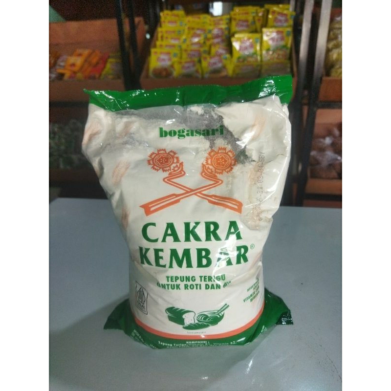 Jual Tepung Terigu Cakra Kembar 1kg | Shopee Indonesia