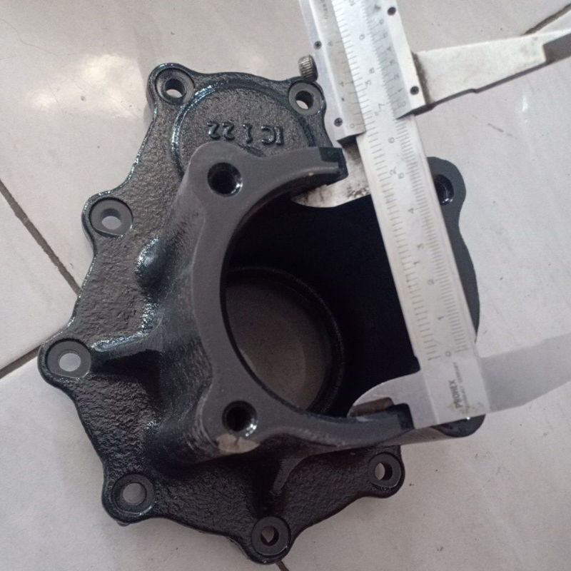 Jual WHEEL SHAFT CASE / RUMAH AS RODA TRAKTOR YANMAR MODEL REVO, YST PRO DLL | Shopee Indonesia