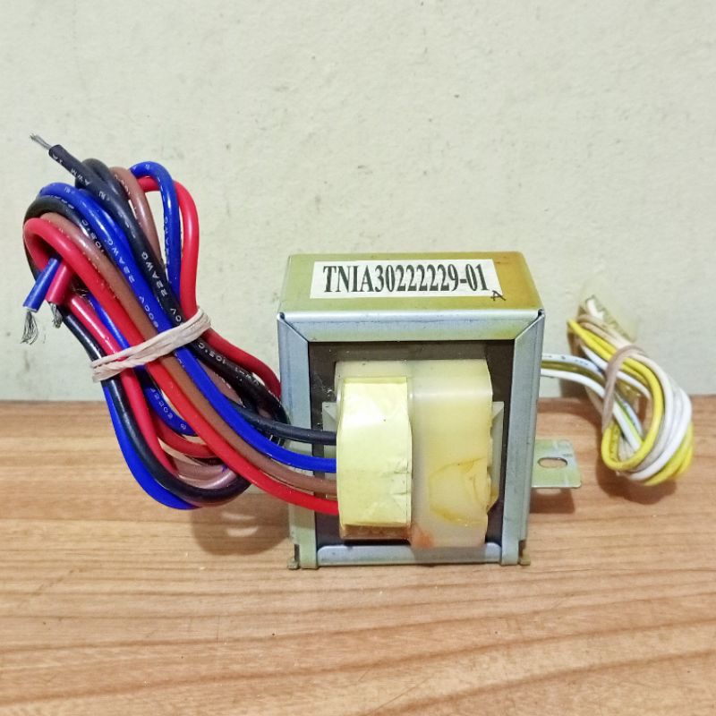 Jual Trafo 110 220 VAC 3A Bekas Polytron | Shopee Indonesia
