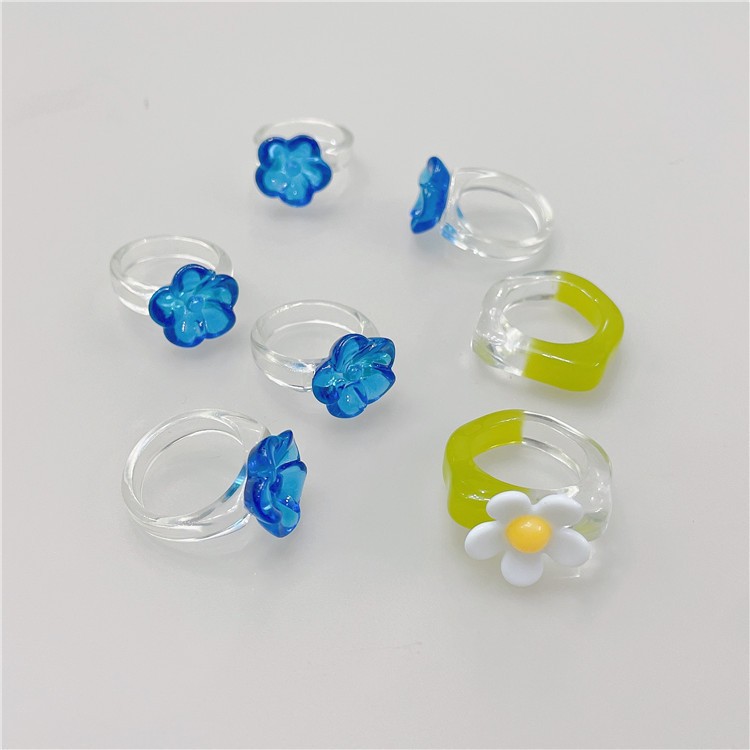 Jual Vivi - ring cincin cicin acrylic Resin simple aesthetic Lucu ...