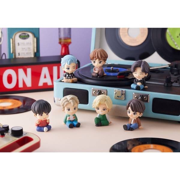 Jual Bandai BTS SHOKUGAN RIRAKOTTO TINY TAN DYNAMITE CANDY TOY BlindBox Blind Box | Shopee Indonesia