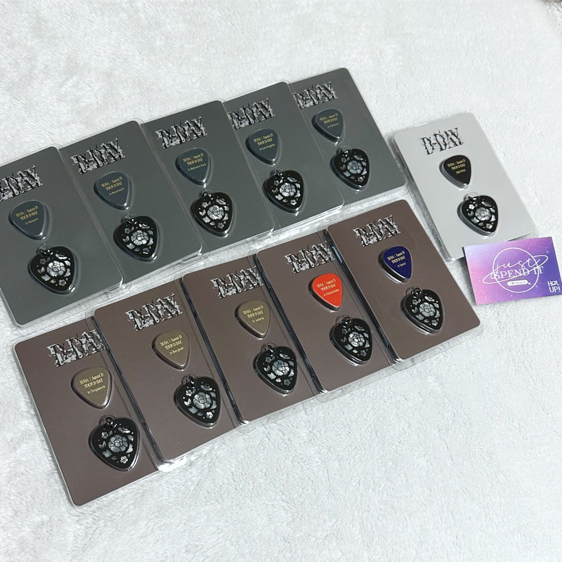 Jual D-Day Merch by SUGA of BTS | Shopee Indonesia