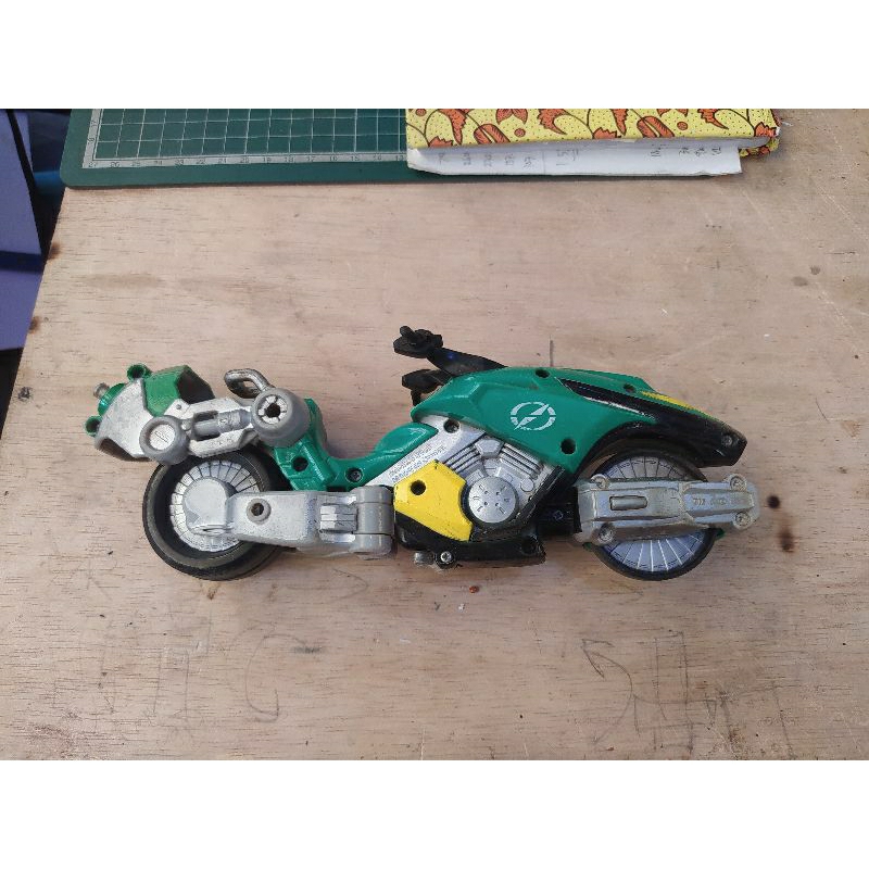 Jual Motor Kamen Rider / Masked Rider / Power Ranger Figure 1/12 Bandai ...