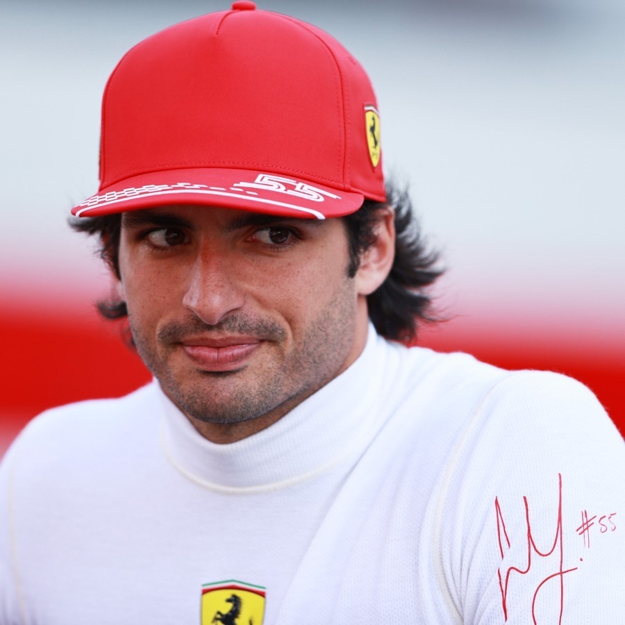 Jual Scuderia Ferrari F1 2021 Carlos Sainz Driver Cap. Topi Unisex Pria ...