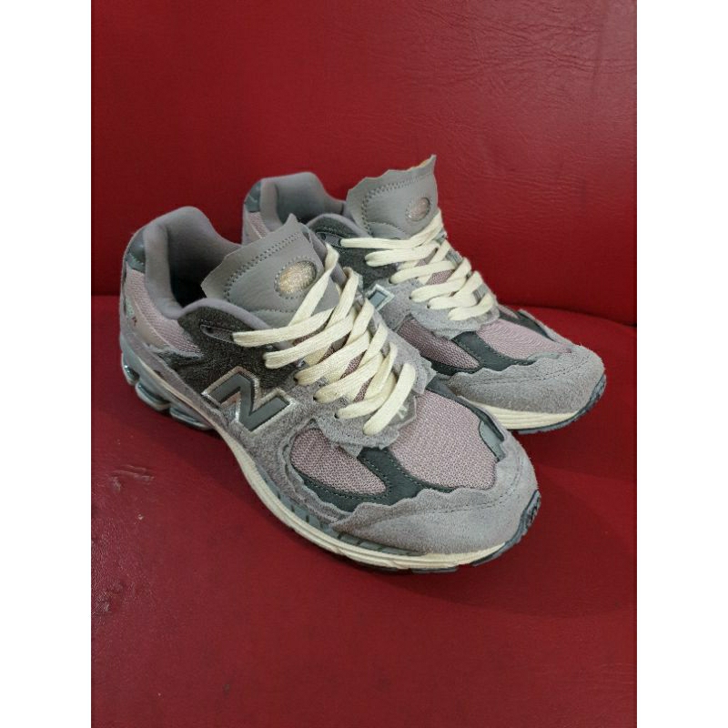 Jual sepatu sneakers NB new balance 2002R | Shopee Indonesia
