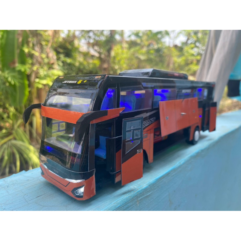 Jual Miniatur Bis 27 Trans Jetbus 5 | Shopee Indonesia