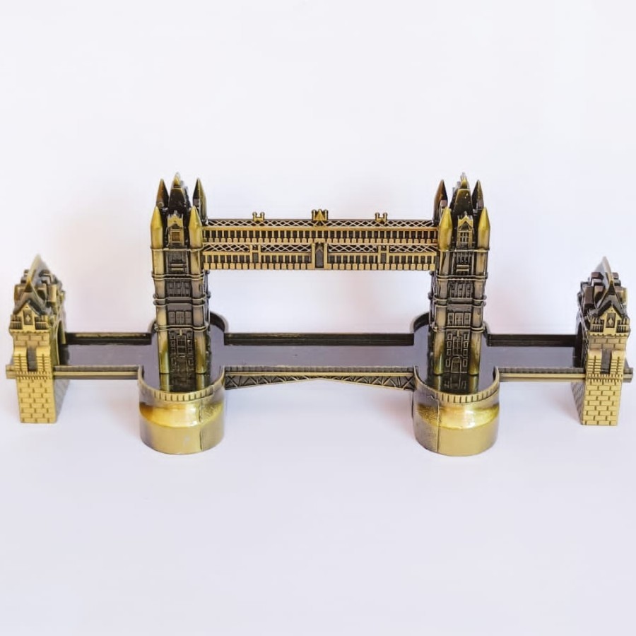 Jual Miniatur London Tower Bridge Souvenir dari negara Inggris | Shopee ...
