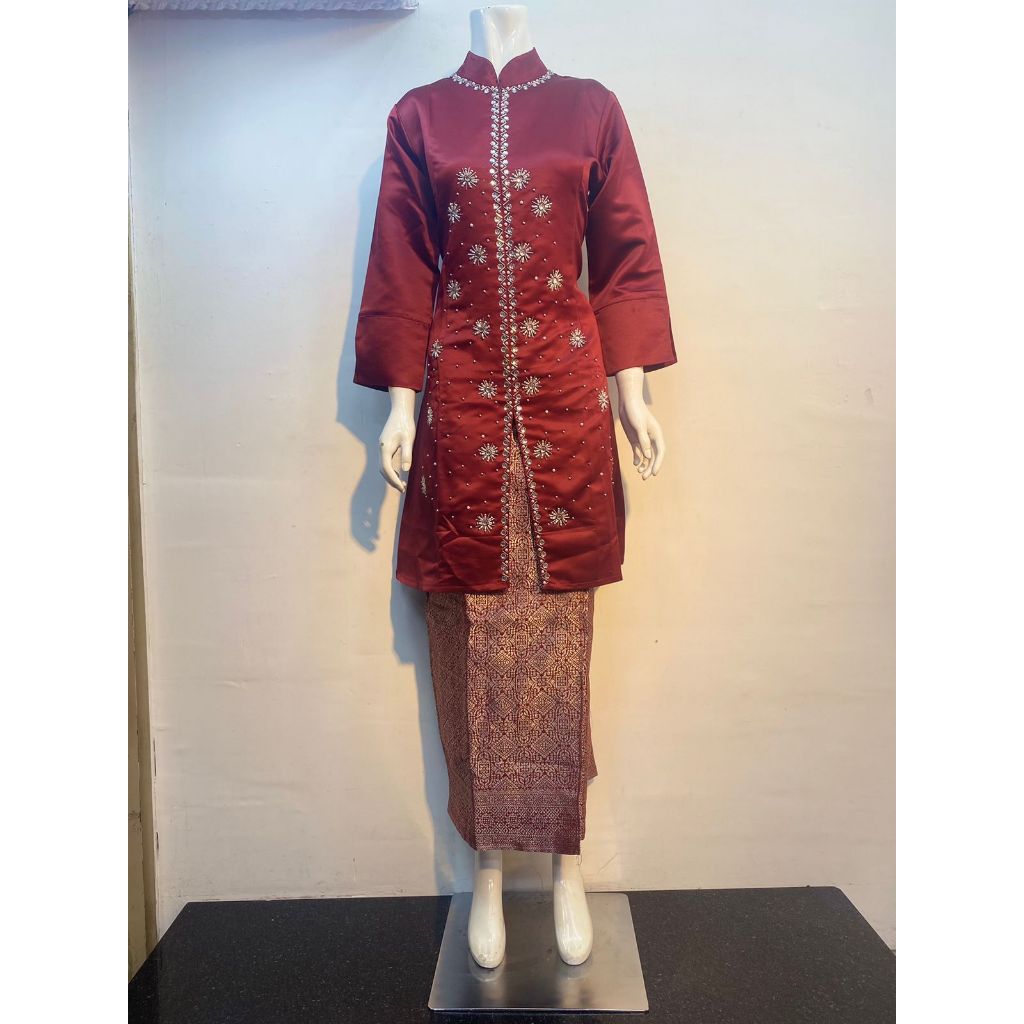 Jual Setelan Kebaya Taveta Payet Rok Songket / Kebaya Baju Kurung Payet ...