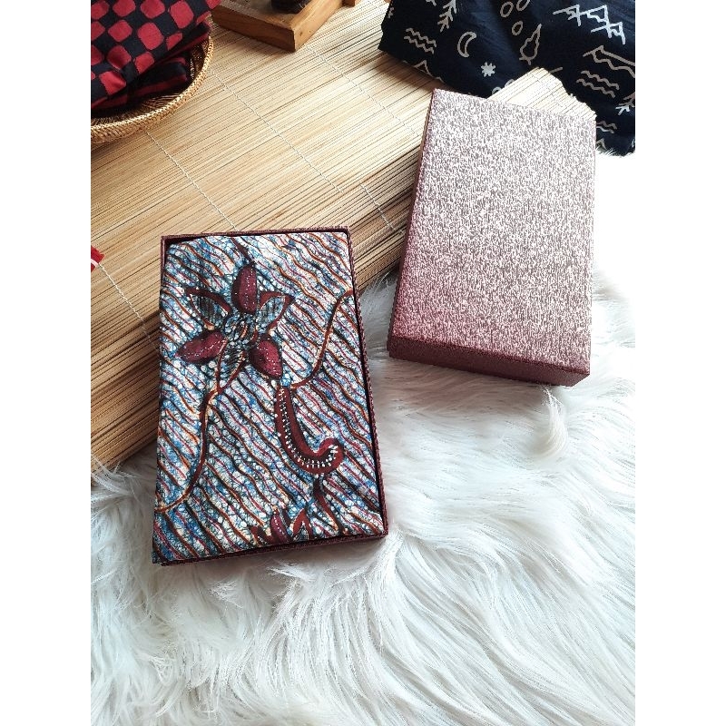 Jual Box Kain Batik Premium | Shopee Indonesia