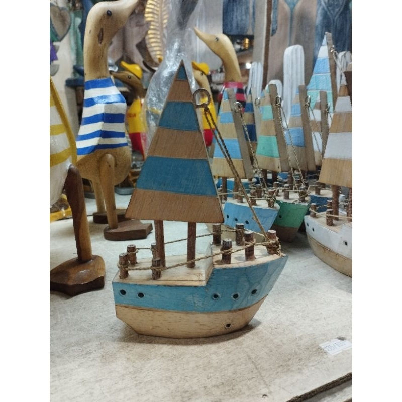 Jual Perahu kayu kecil/Pajangan perahu/Hiasan rumah/Dekorasi laut ...