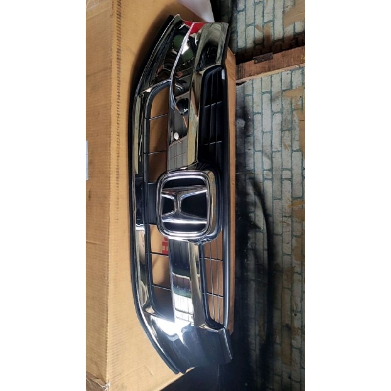 Jual grill Mobilio old type E Made in Thailand original honda | Shopee ...