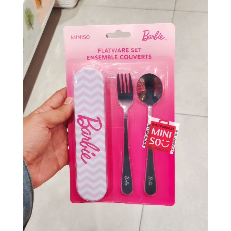 Jual MINISO x BARBIE 🆕 Alat Makan / Sendok Garpu + Case BARBIE PINK ...