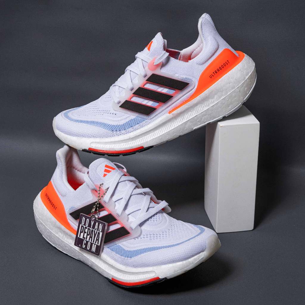 Jual Sepatu Wanita Ultra boost 23 Light HQ6351-White/Black/Red - 14129 ...