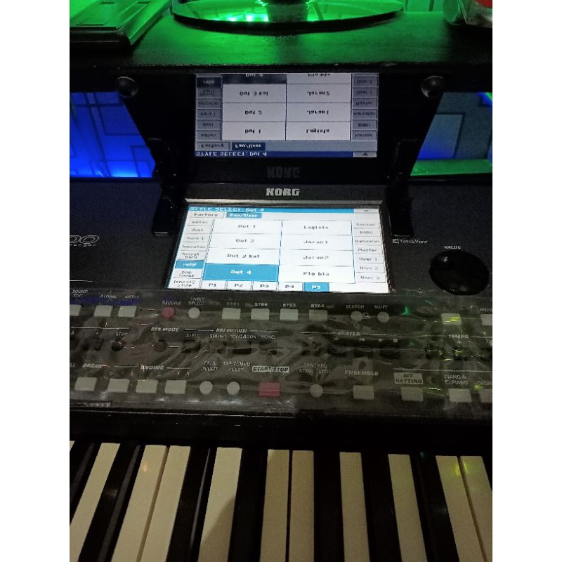 Jual penutup layar keyboard korg pa300 pa600 pa700 wajib tulis ...