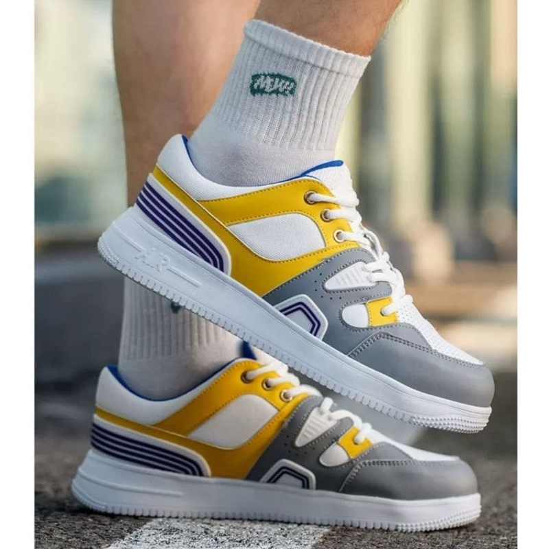 Jual Sepatu Safety Sproty Sneakers 126 Ujung Besi Ringan | Shopee Indonesia