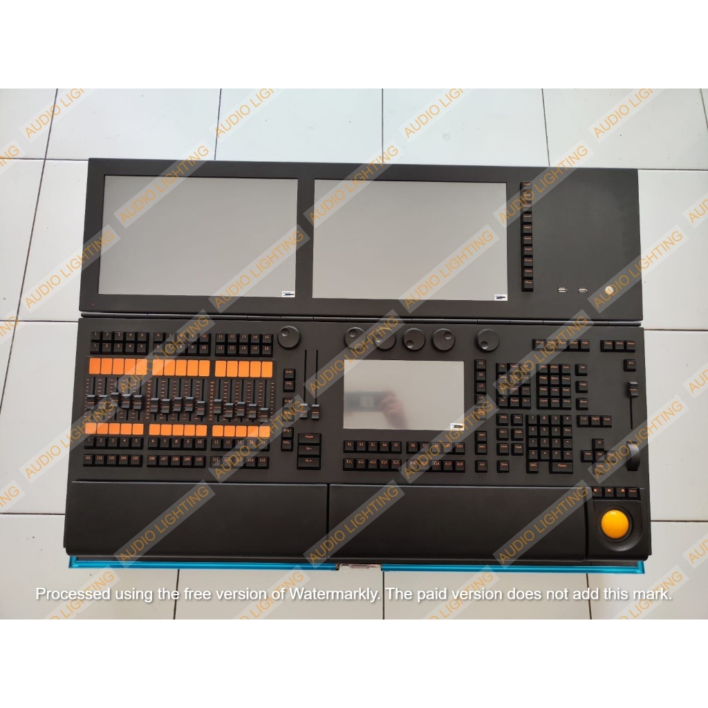 Jual Grand Ma 2 Profesional lighting Console 2 layar | Shopee Indonesia