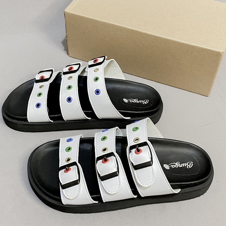 Jual Bunga Sandal Sylina White Series / Sandal birken / Sandal flat ...