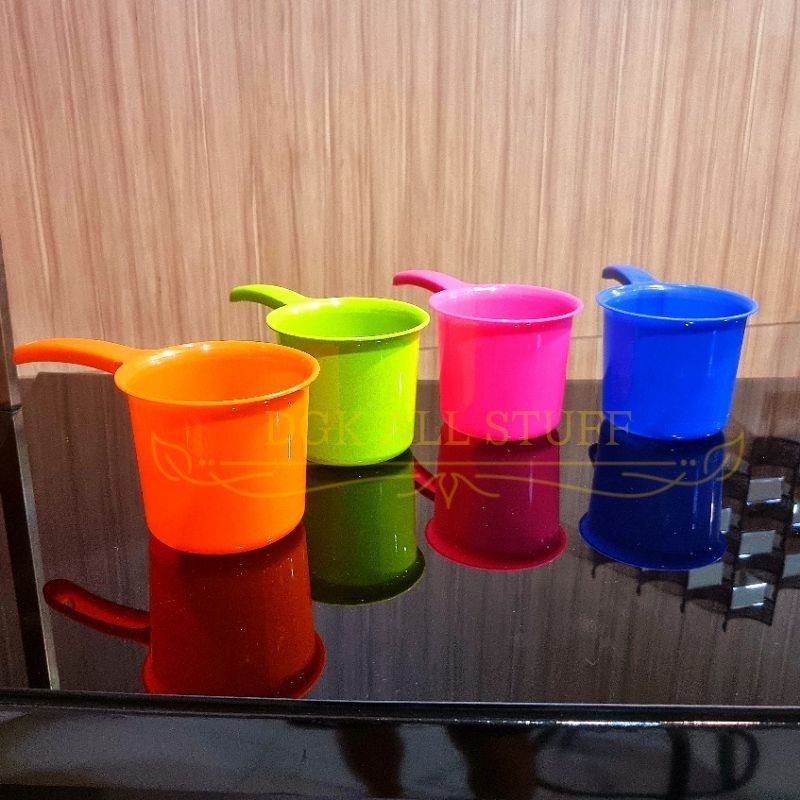 Jual Gayung Ciduk Centong Air Mandi Plastik Bulat Diameter 15 cm Gagang ...